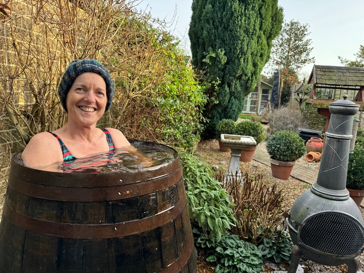 Whiskey Barrel Bath Tub Sketch Whiskey Barrel Sketch Images – Browse